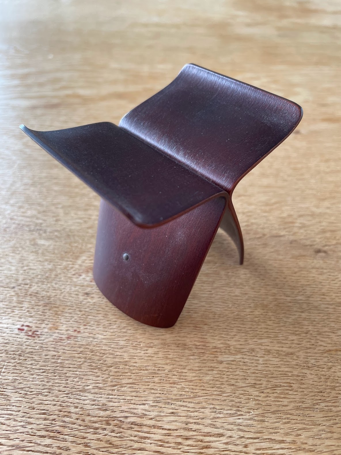 Butterfly Stool 1954 | PLEA Design.com