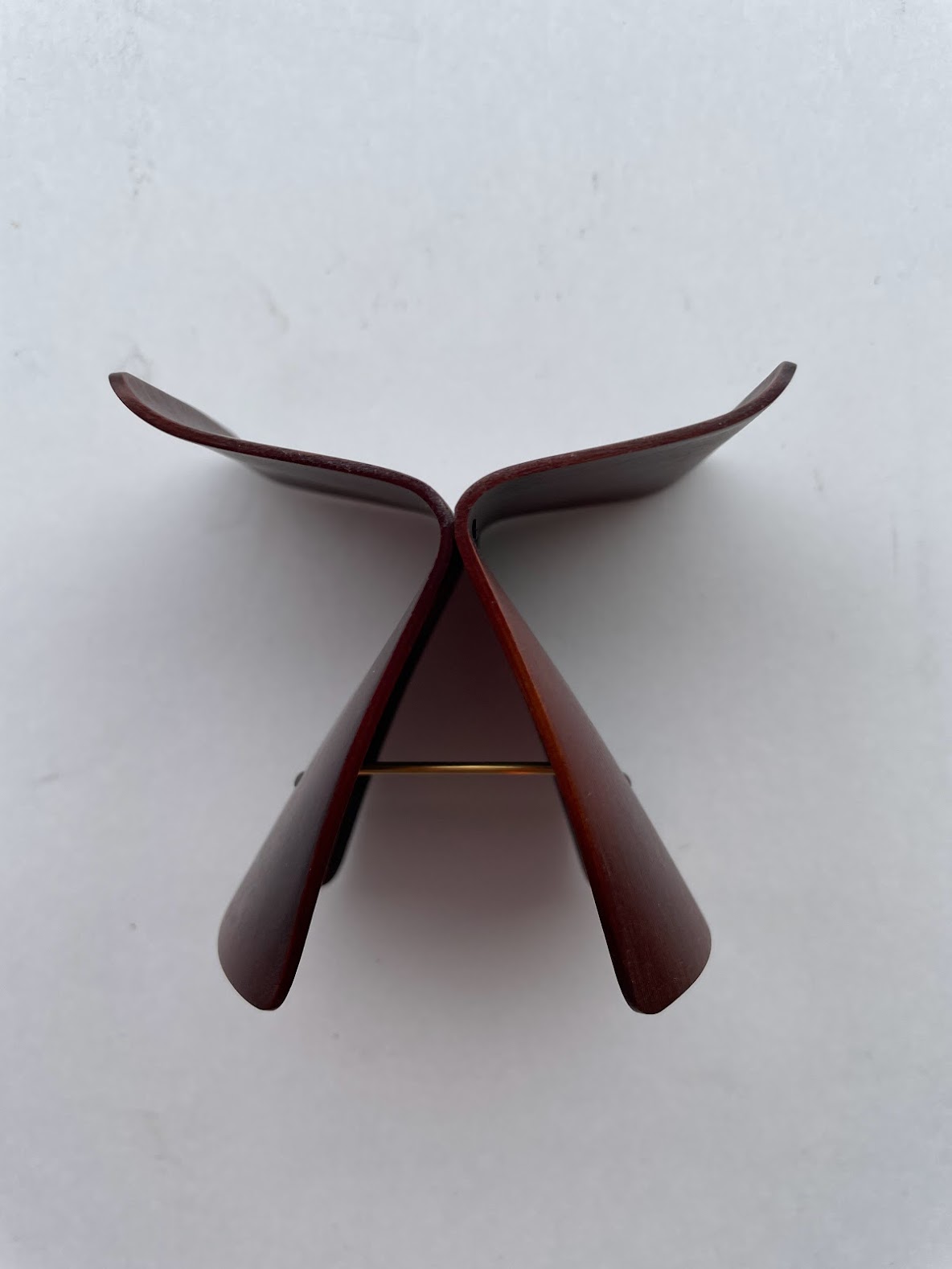 Butterfly Stool 1954 | PLEA Design.com